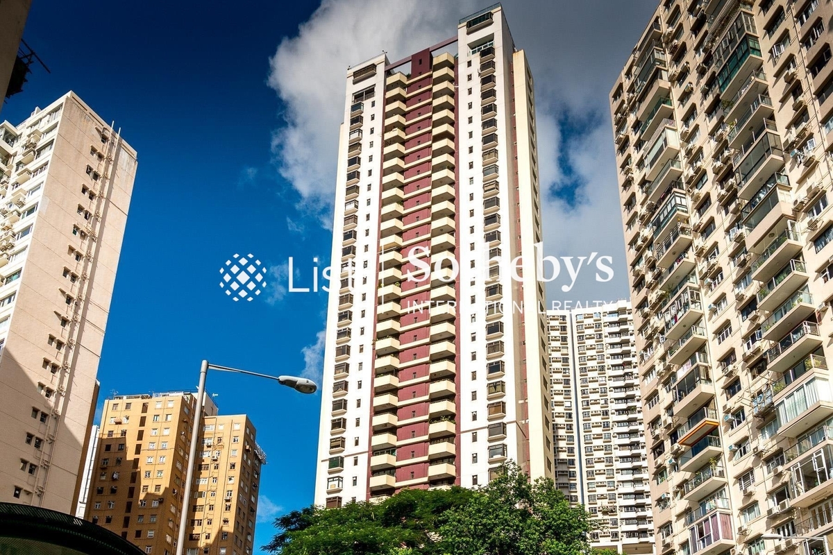 Elm Tree Towers, Jardine's Lookout | Property ID 237851